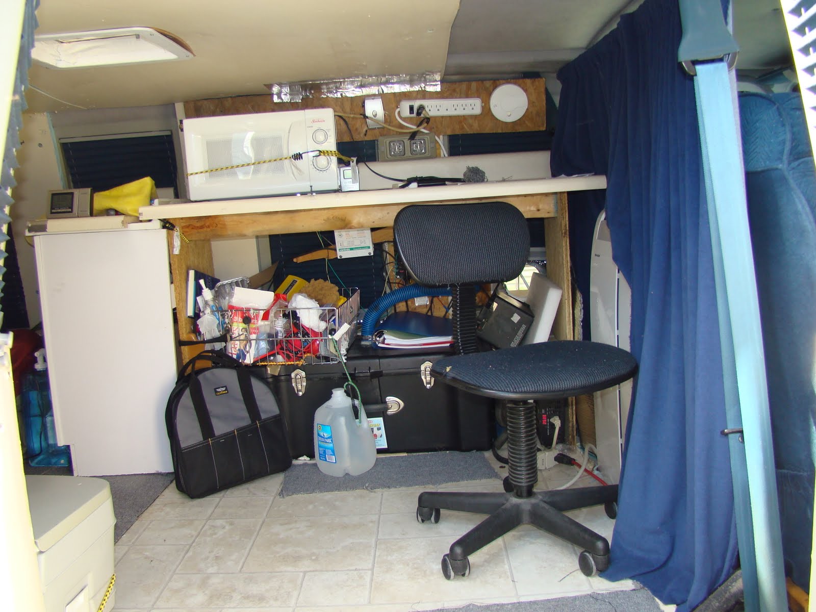 Camping At Work: Photos of my setup