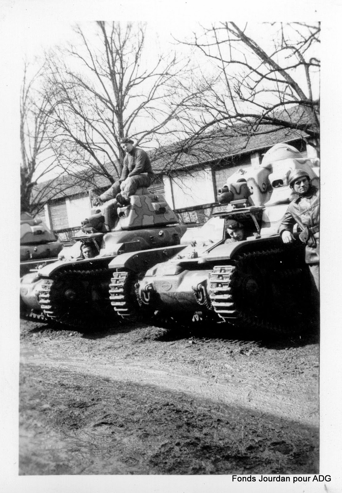 Années de guerre: Albert Jourdan du 506e RCC au 63e BCC en Syrie