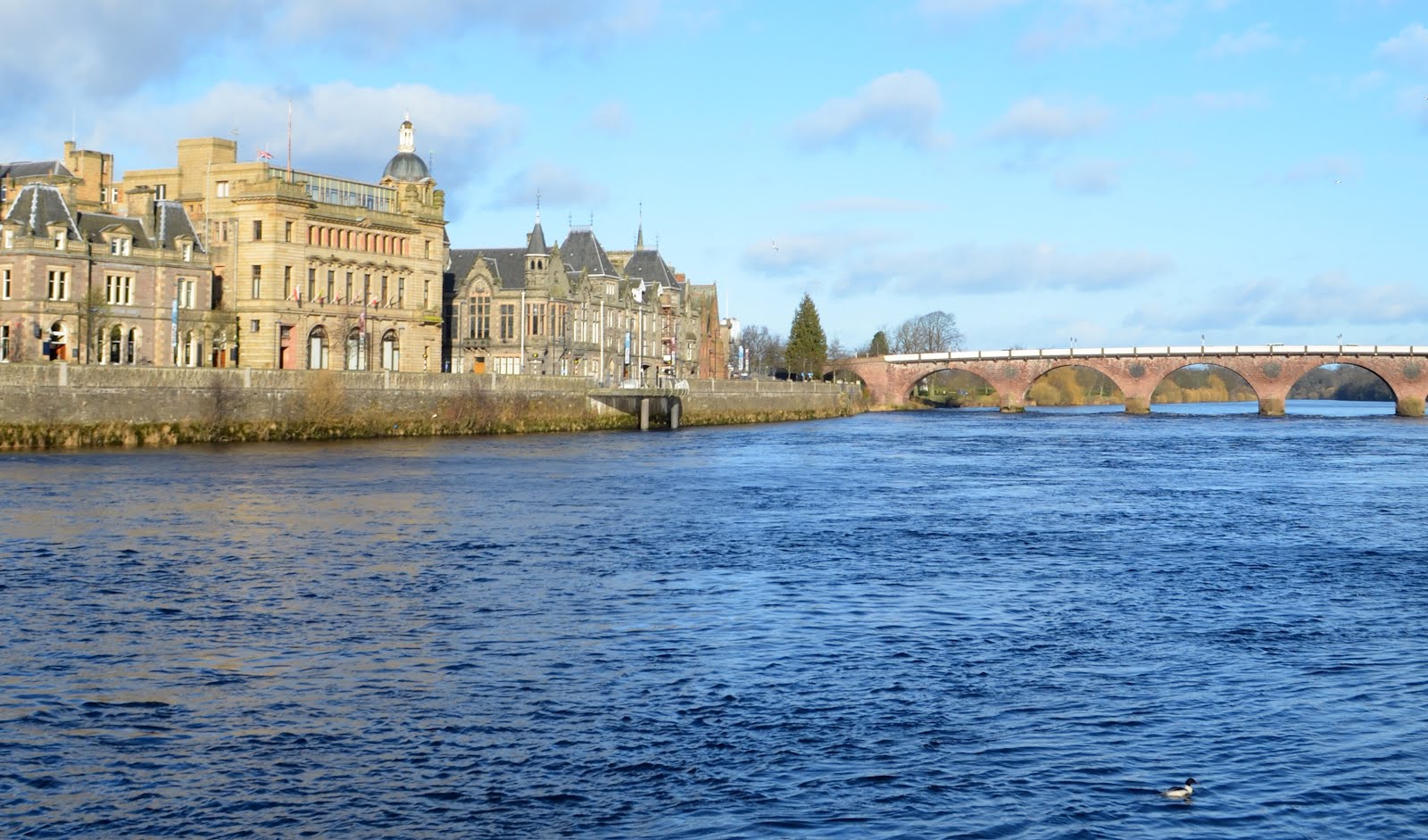 Tour Scotland: Tour Scotland February Photographs River Tay Perth ...