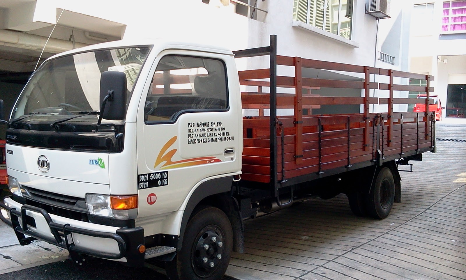 POWER TRUCK TRADING 高 合達 貿 易 PENGEDAR LORI BARU DAN TERPAKAI: PENGEDAR ...