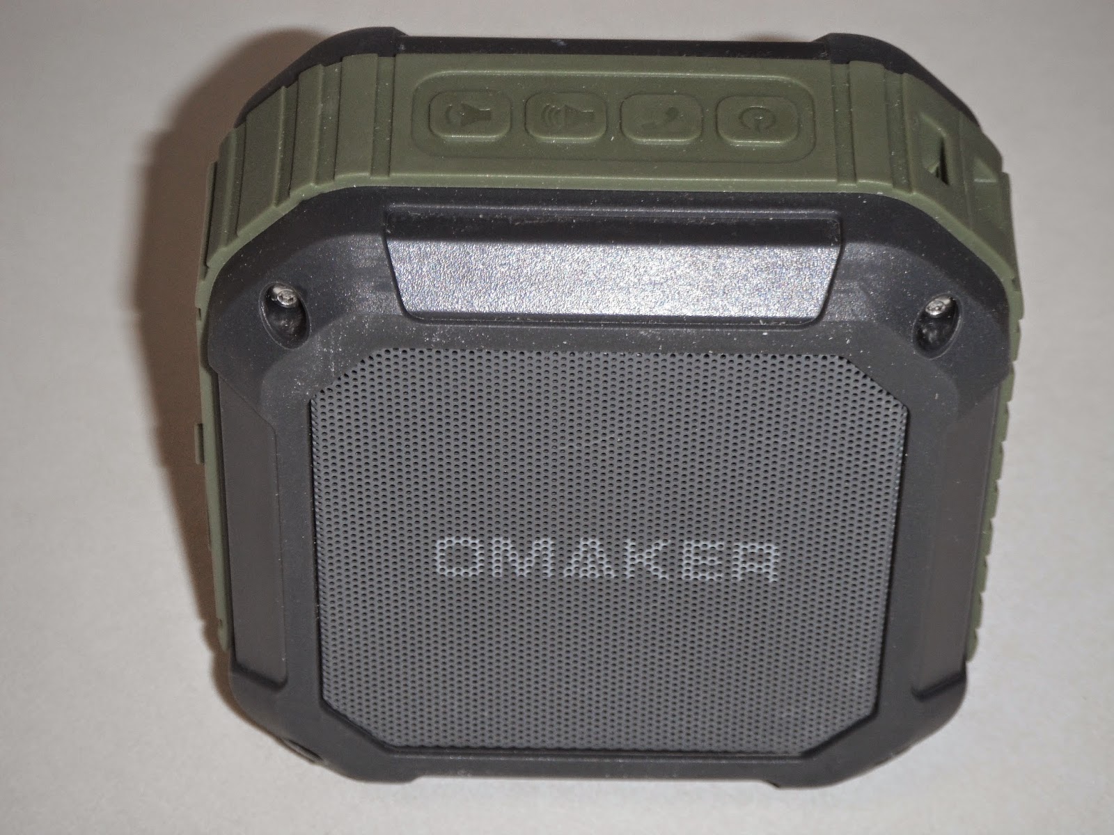 Britsy's Reviews: Review: Omaker M4 Portable Bluetooth 4.0 Speaker