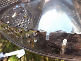 Bushcraft Education : Adapt and Improvise; washing machine BBQ