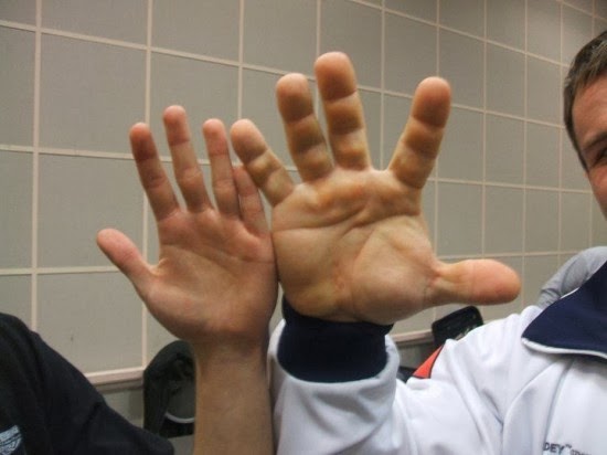 See The Real Life Hulk with Biggest Hands You’ve Ever Seen ~ Today ...