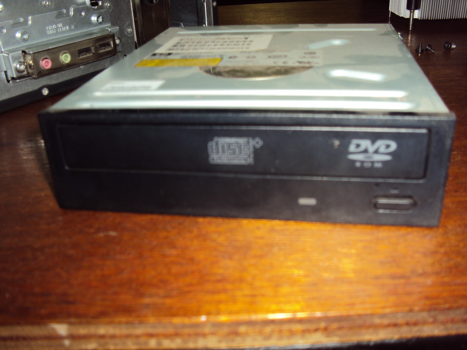 HARDWARE TECHNOLOGY: First class activity which is disassembling the PC ...