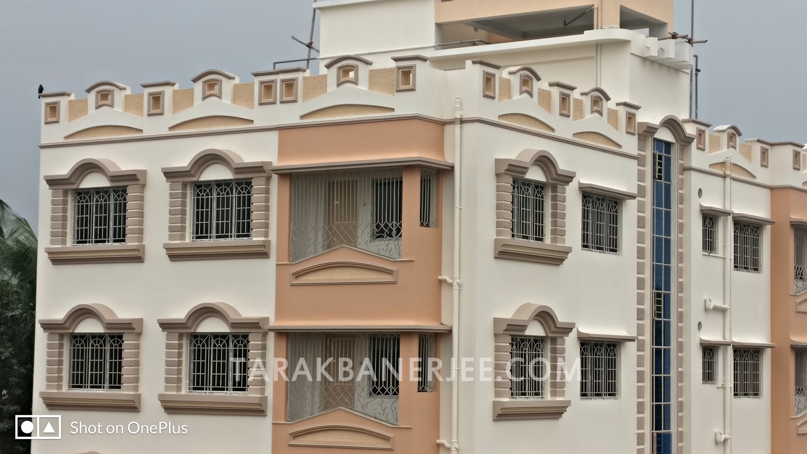 Apartment that became the landmark of Trikon Park - TARAK BANERJEE creation