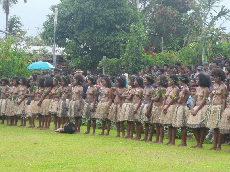 Allusive Adventures with John and Di: Louisiades rally (updated with ...