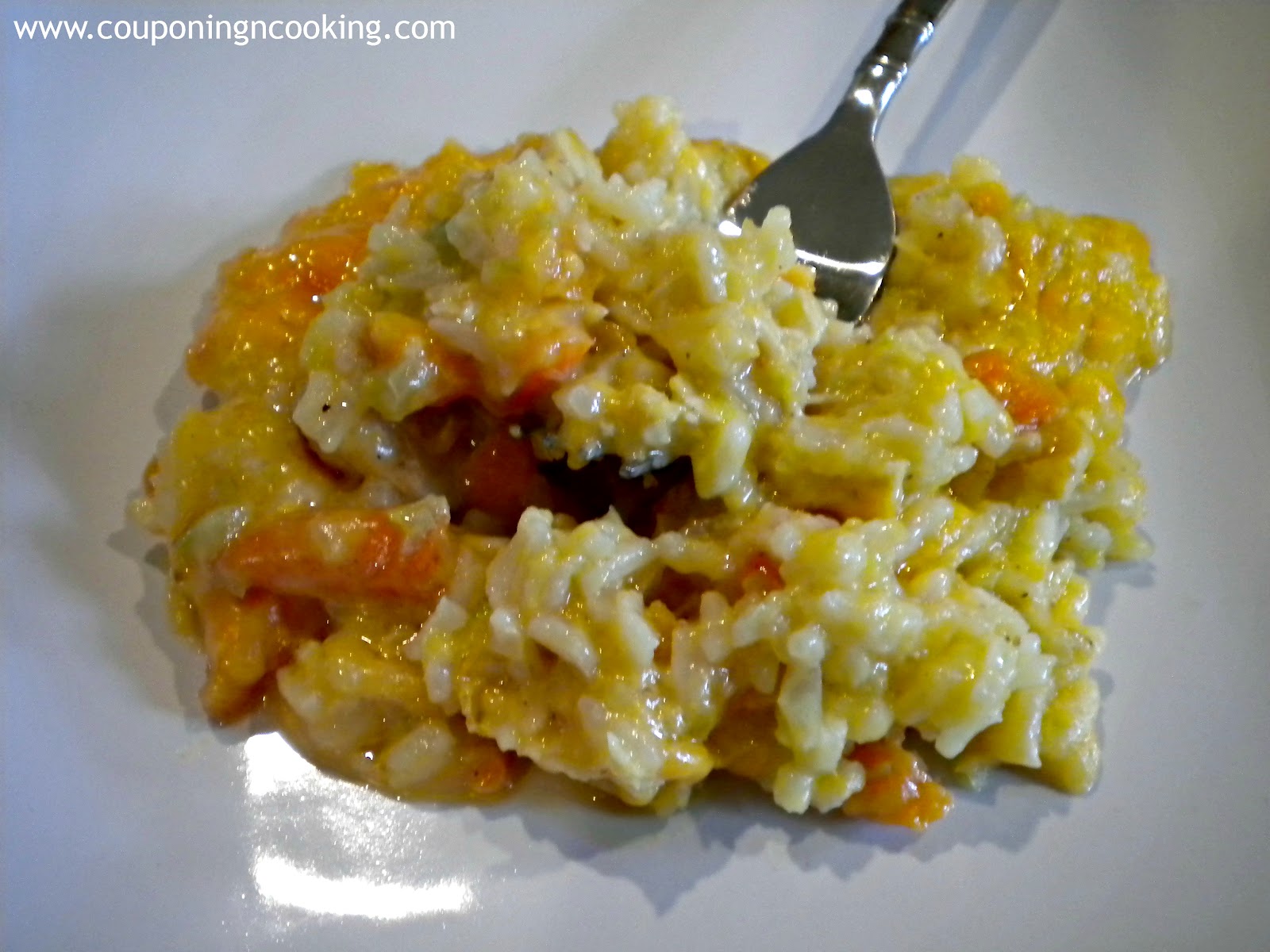Tobins' Tastes: Cheesy Chicken & Rice Casserole