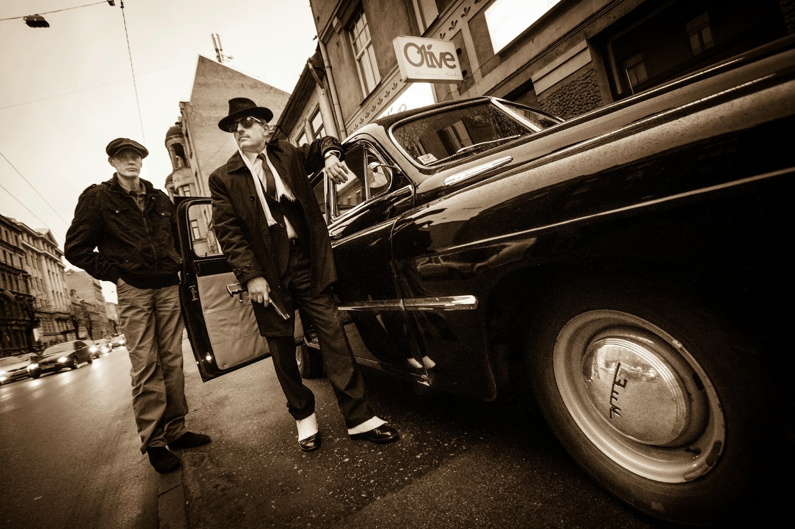 Pirts muca: Spēle mafija ar fotosesiju !!! 8.aprīlī , restorānā OLIVE