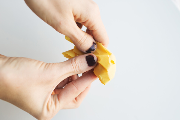 Nursaila Norman: DIY : Paper Flower Arch