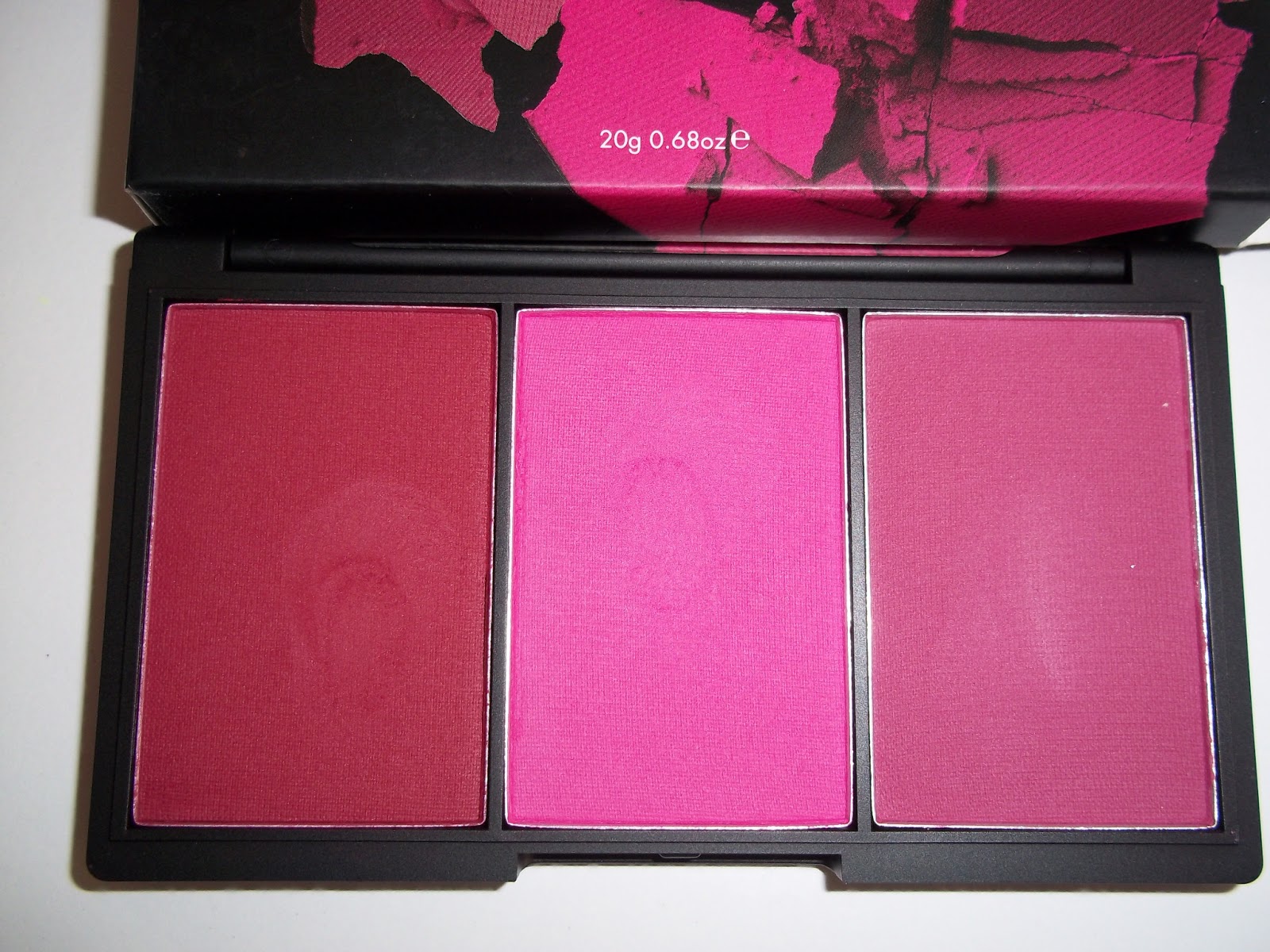 VIRTUTE SIDERUM TENUS: Con valor, hacia las estrellas...: Últimos ...