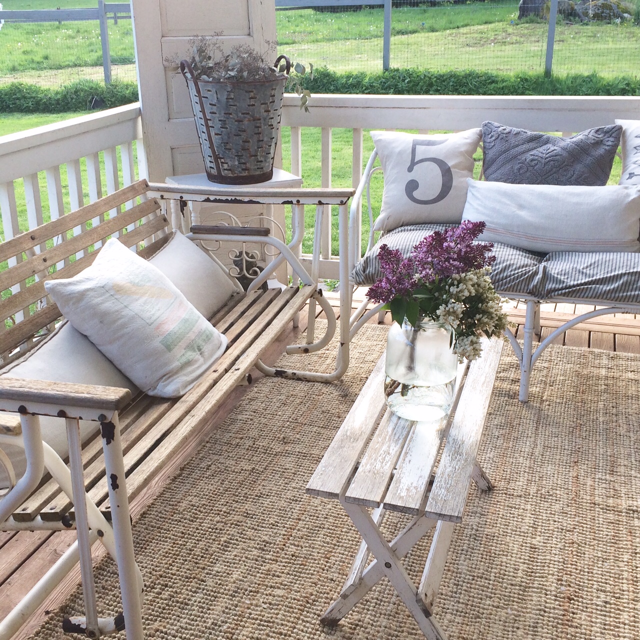 Little Farmstead: A Vintage Farmhouse Back Porch...