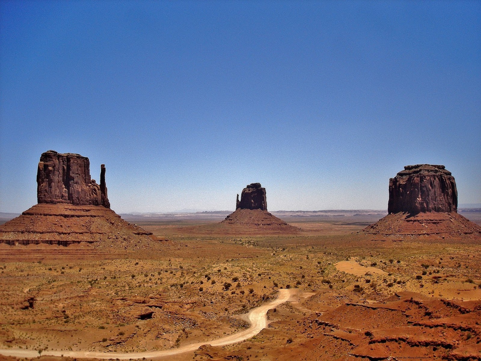 The Southwest Through Wide Brown Eyes: First Time in Monument Valley ...