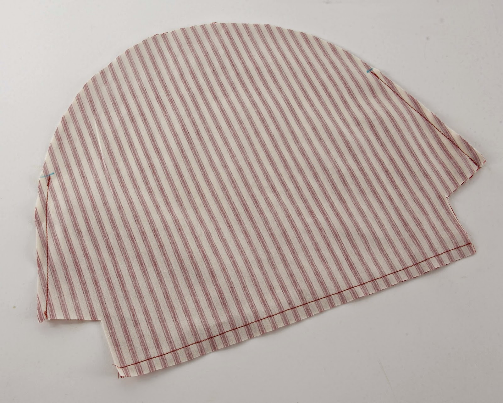 Sew What? by Debbie Shore: Cosmetic bag step by step pictures