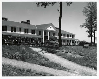 JFK + 50: ALEXANDER INN OAK RIDGE, TN.