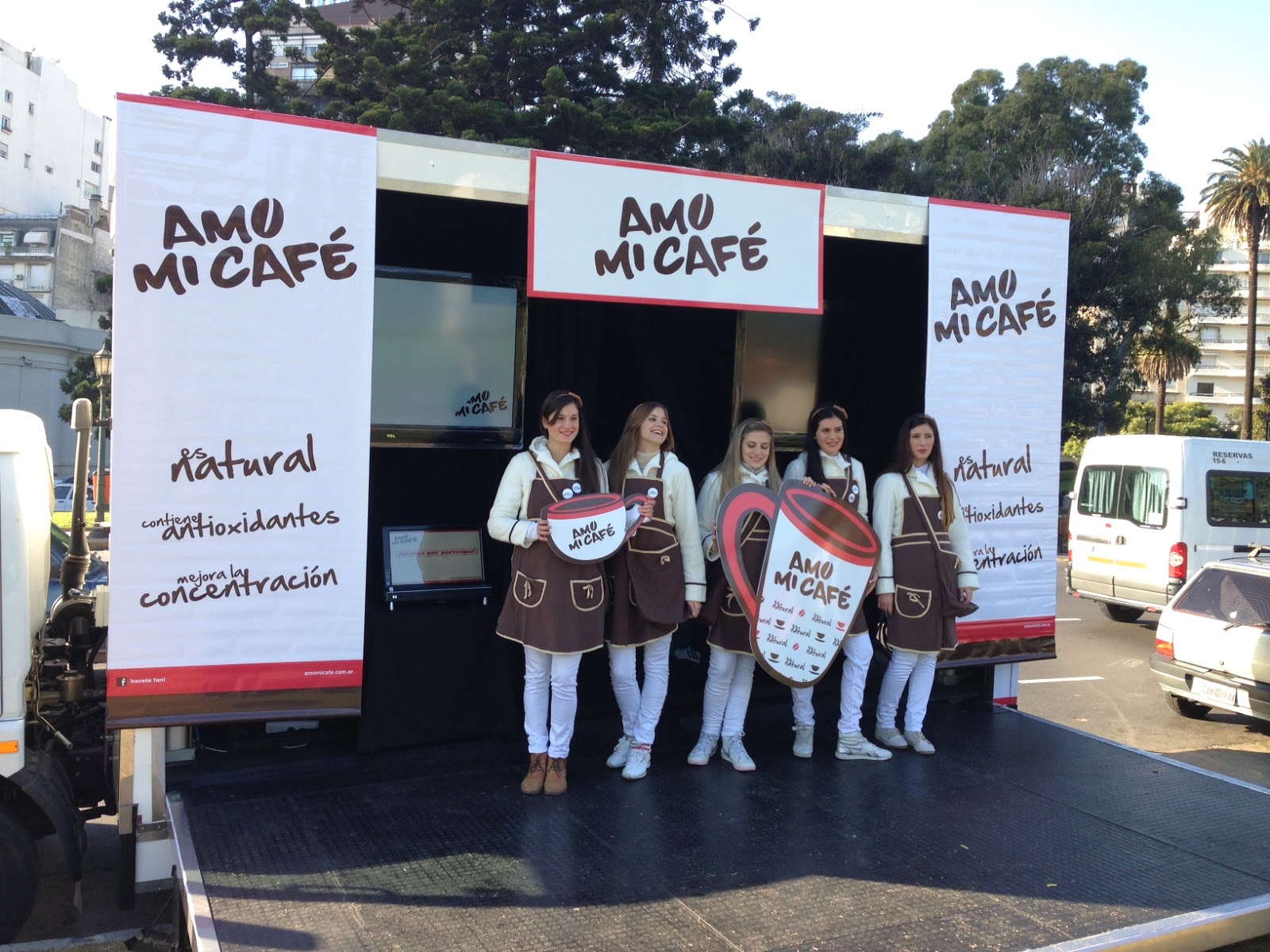 Y3K-it | Solutions Builders: Amo mi cafe