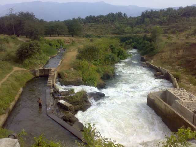 Tamilnadu Tourism: Cumbum Valley