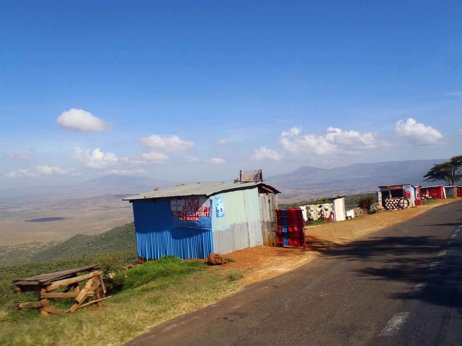 Karungu, Kenya: Road to Karungu