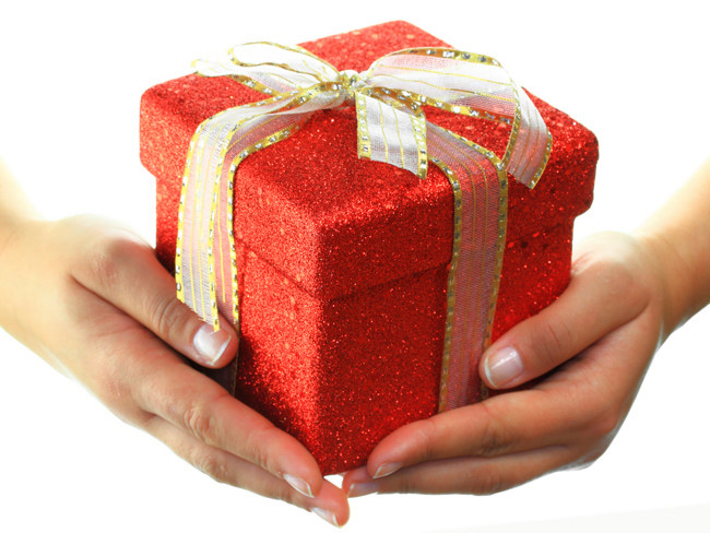 "L'essenza del dono" di Luigino Bruni