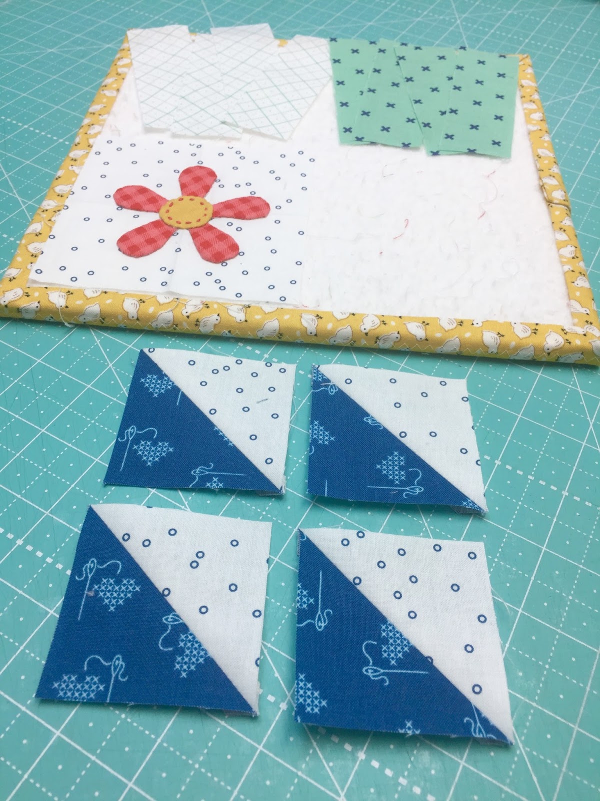 Bee In My Bonnet: Churn Dash and Hexie Flower Block Tutorials!!