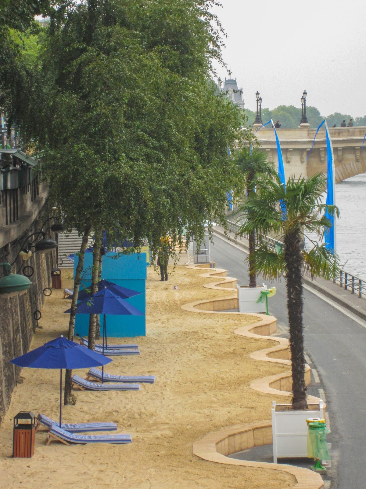 my cozy book nook: A-Z Challenge: Q is for Quai