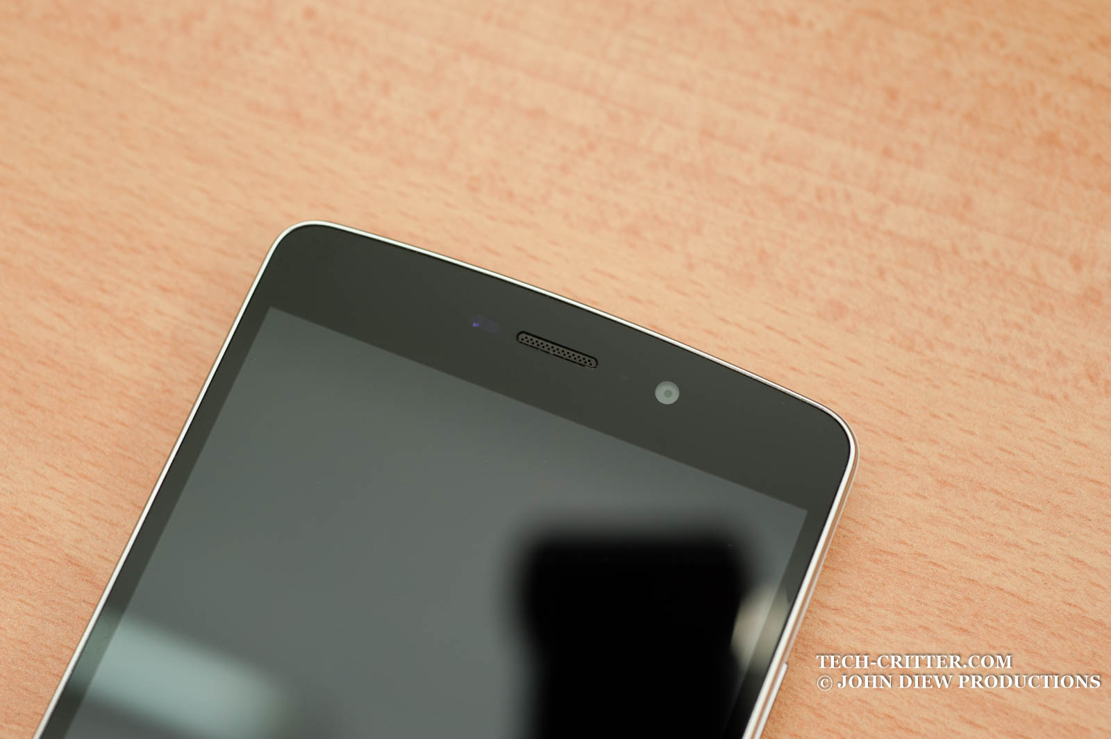 Unboxing & Review: Neffos C5 Max