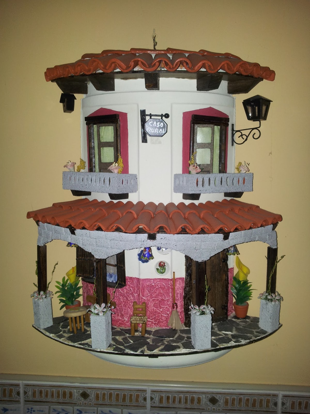 Tejas decoradas: tejas grandes