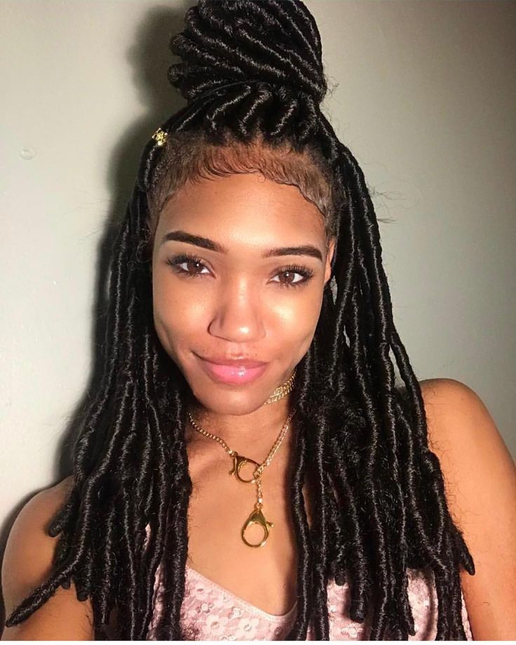 8 STUNNING WAYS TO STYLE YOUR FAUX LOCS ~ Black White Nation