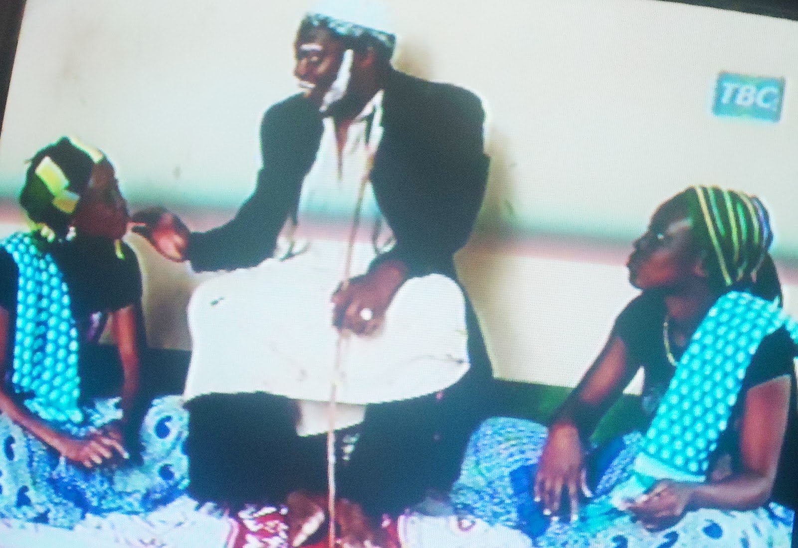 TUJIFUNZE KUSINI: KIKUNDI CHA SANAA CHA FATAKI NI MUHIMU SANA KATIKA ...