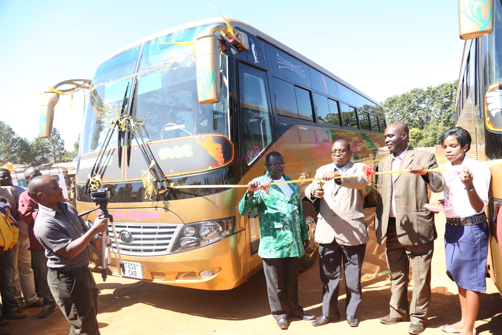 MABASI YA SUPER FEO EXPRESS YAZINDULIWA MBINGA