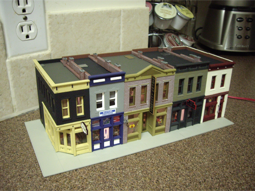 Merchant's Row I Kit by Walthers - TY'S MODEL RAILROAD