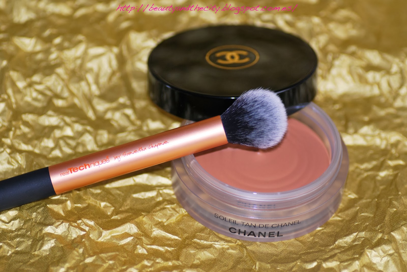 Beauty And The City: Soleil Tan Chanel - Review photos swatches