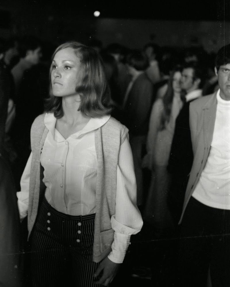Pictures of Teenage Dancers at Upper Hutt Youth Club in New Zealand ...