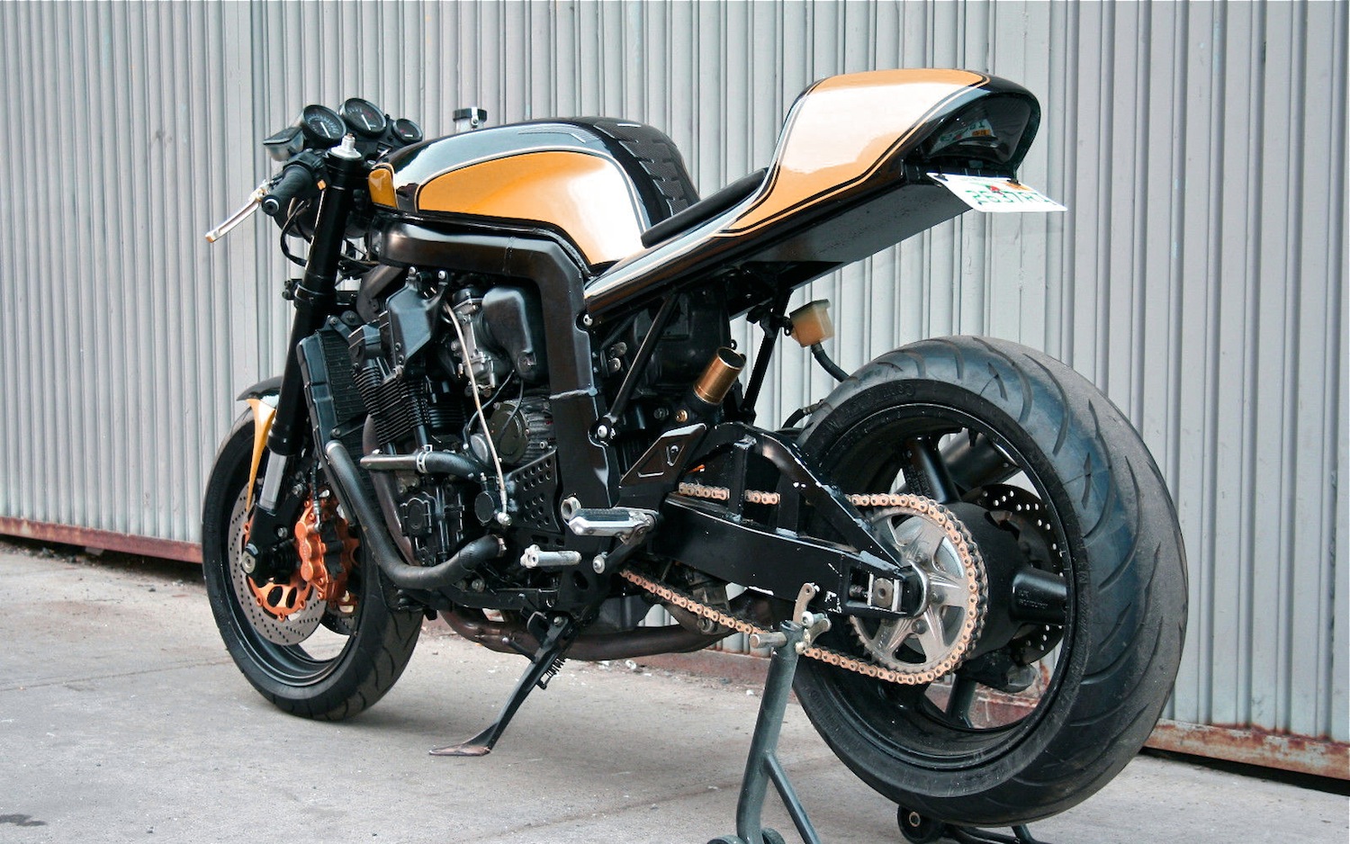 Gixxer cafè - Inazuma café racer