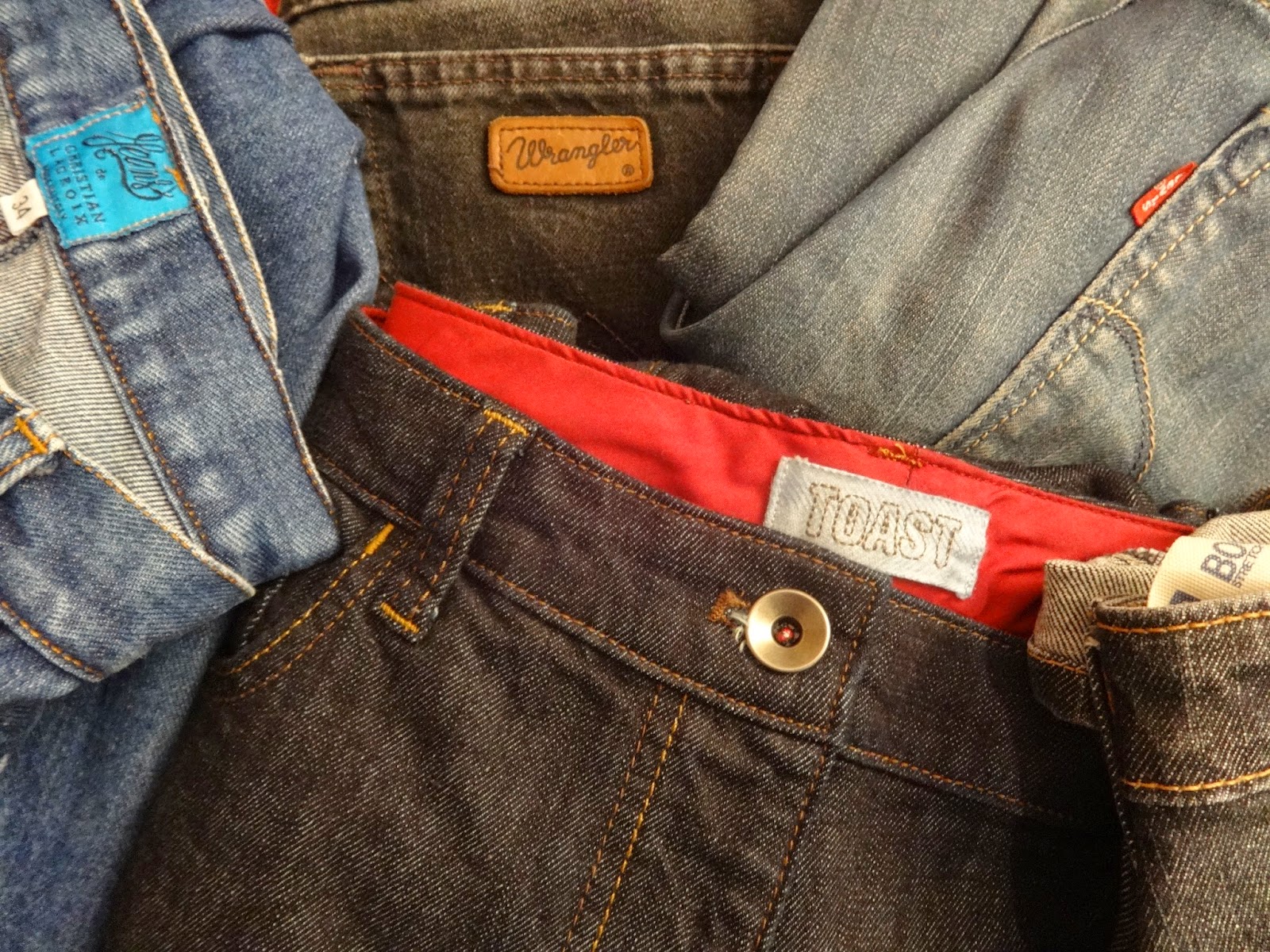 Huntress London: TRY THIS - Used Jeans: Pants or Perfect?