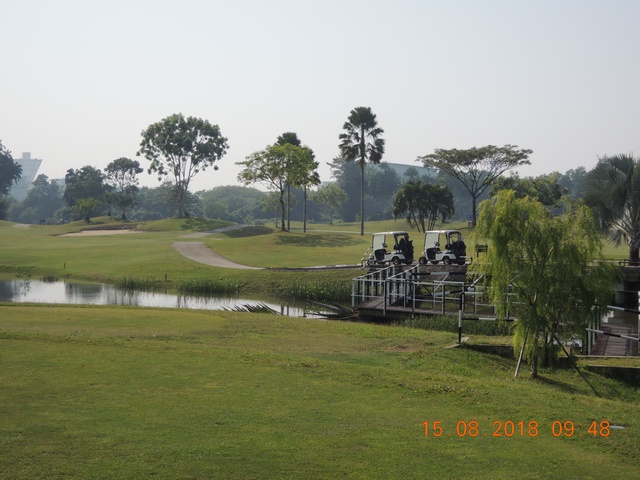 ber golof - golof: Samarahan Country Club