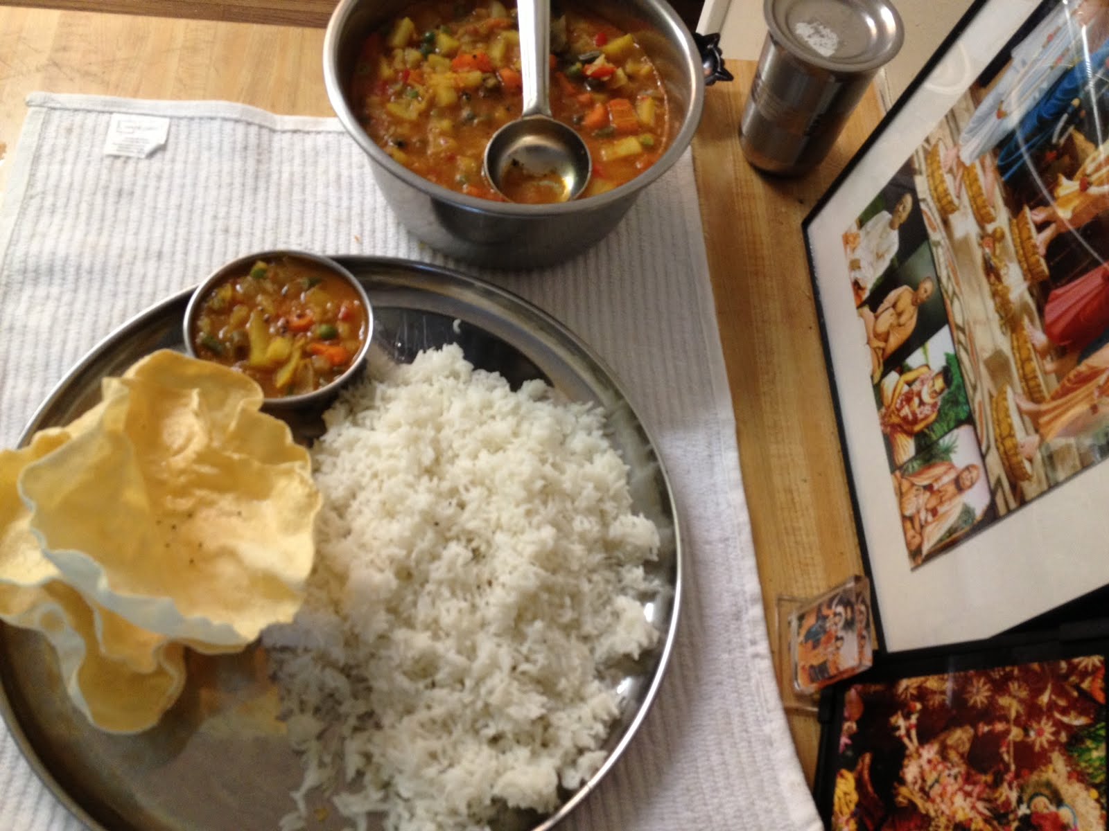 Karma free food by Offerings - Veg Sabji, Rice, Appalam : Krishna