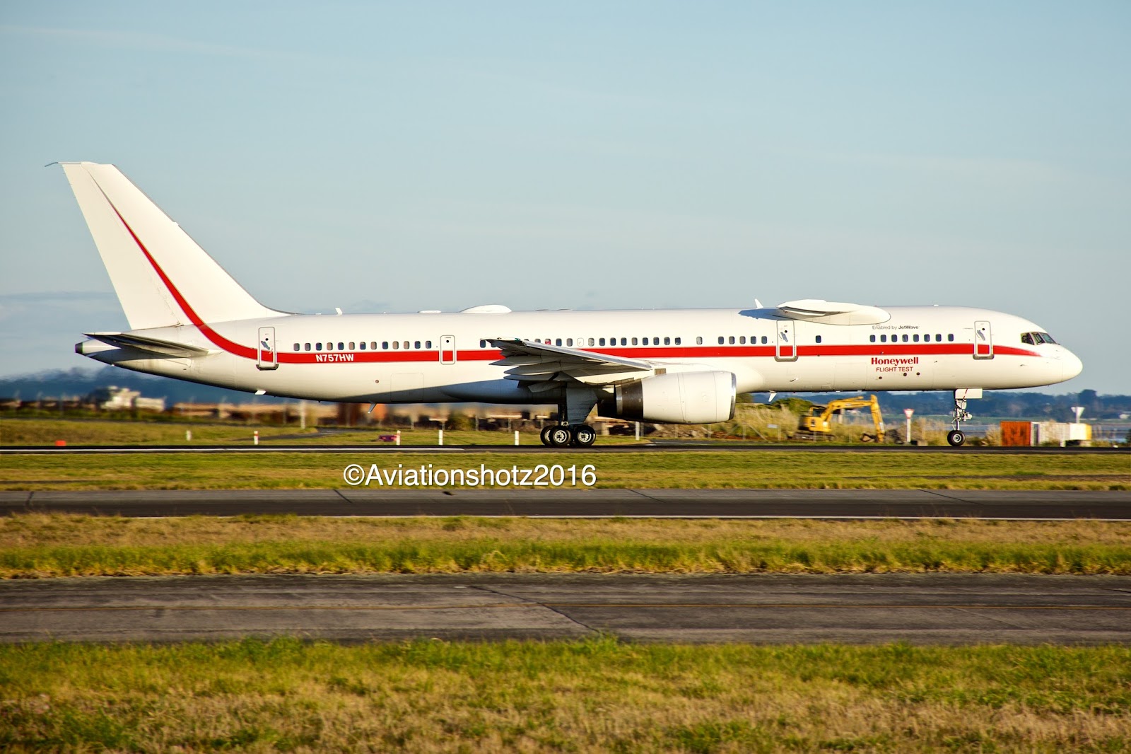 Aviationshotz: Honeywell B757-200, H757HW