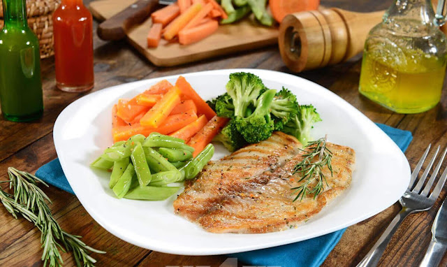 Cardápio Fit Alimentação saudável aliada à malhação