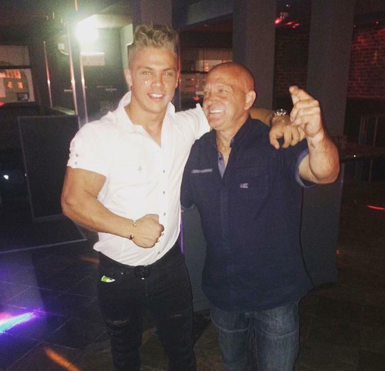 the beauty of male muscle: Josh