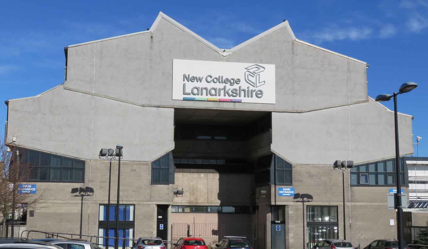 Alex and Bob`s Blue Sky Scotland: Cumbernauld Trip. The UK's First ...