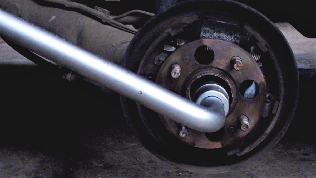 ~: Wheel Hub Bearing, Car Rear Wheel, How to Remove