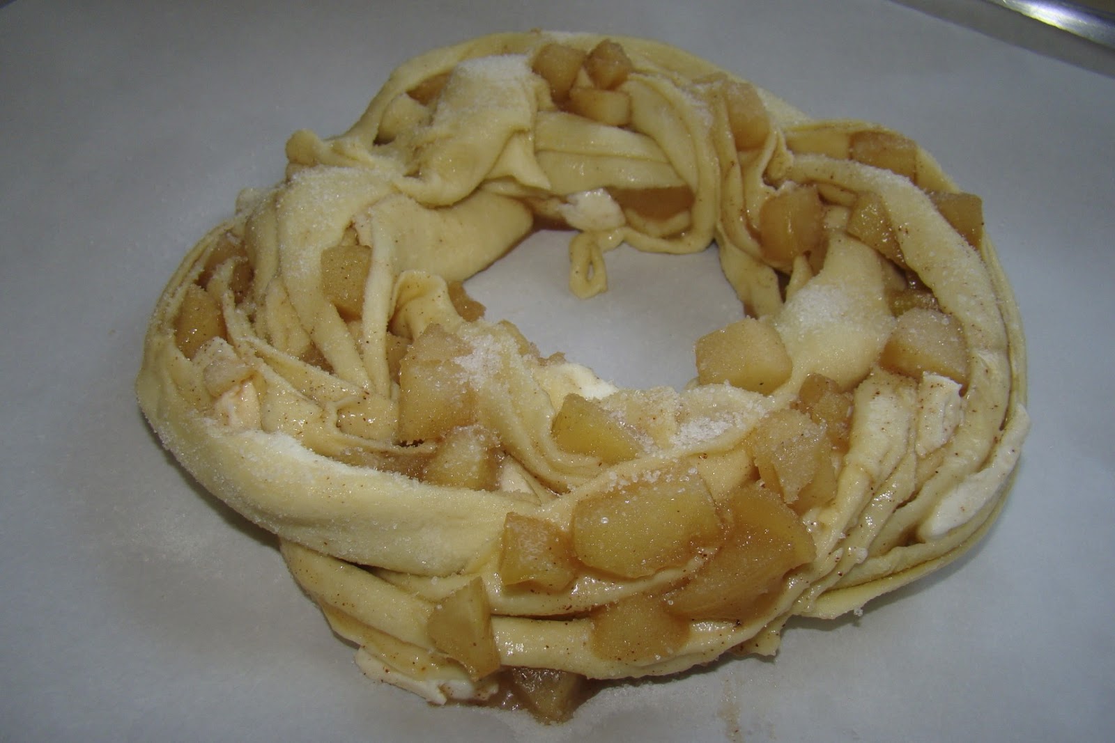 Goodchardonnay: Apple Danish and Cream Cheese Apple Braid