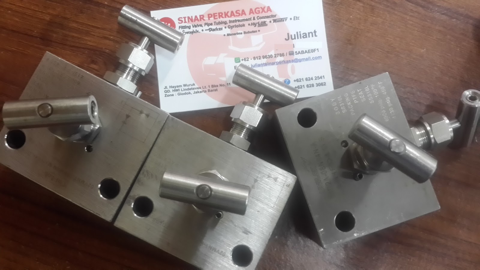 JUAL VALVE MANIFOLD 2 WAY 3 WAY 5 WAY SWAGELOK , WHITEY , HOKE ...