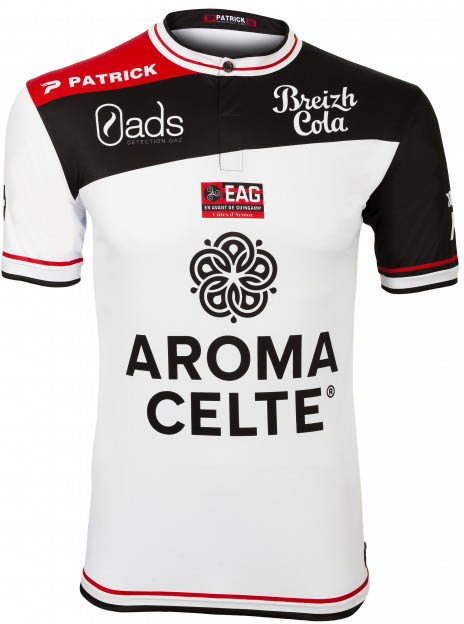 EA Guingamp 16-17 Home, Away and Third Kits Released - Footy Headlines