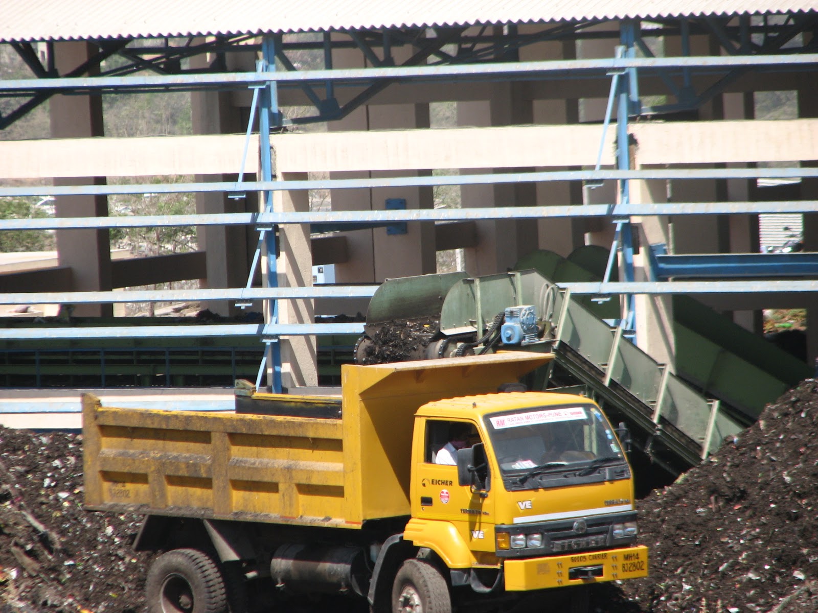 Sustainable Solid Waste Management in India: Media