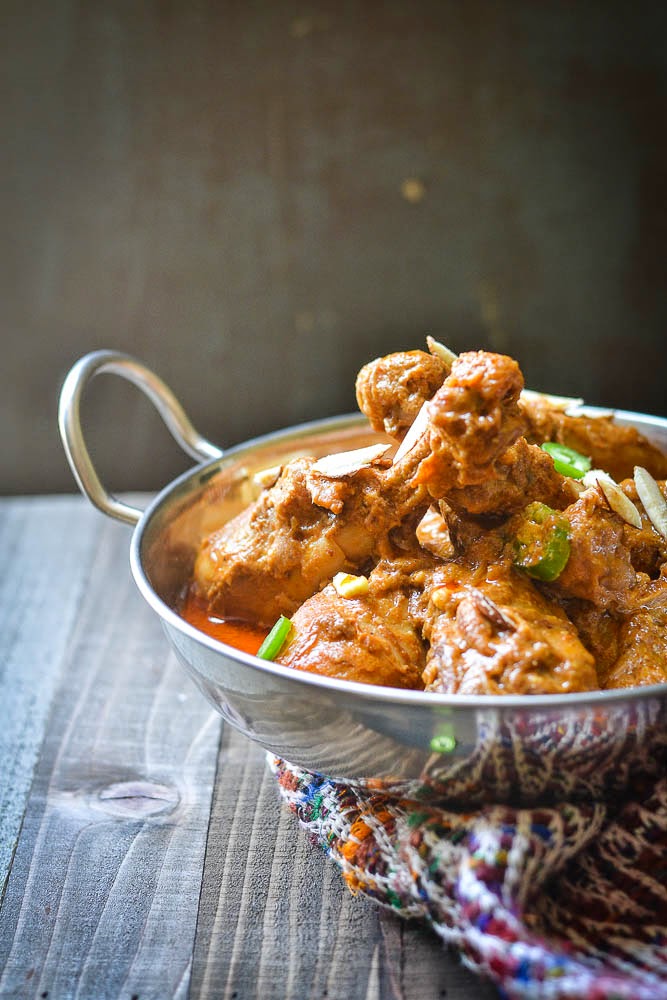 Mix and Stir: Murgh Badami : Chicken in Almond Sauce