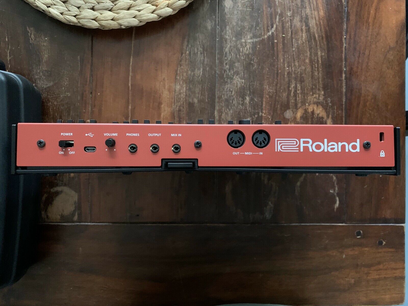 MATRIXSYNTH: Red Roland SH-01A w/ Keyboard