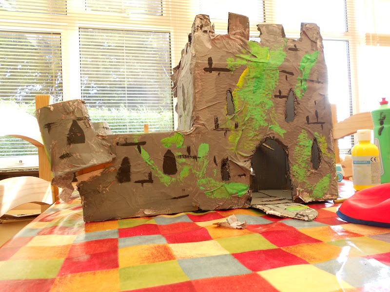 Ink-spots and grass-stains: Toddler Craft Activities - junk castle