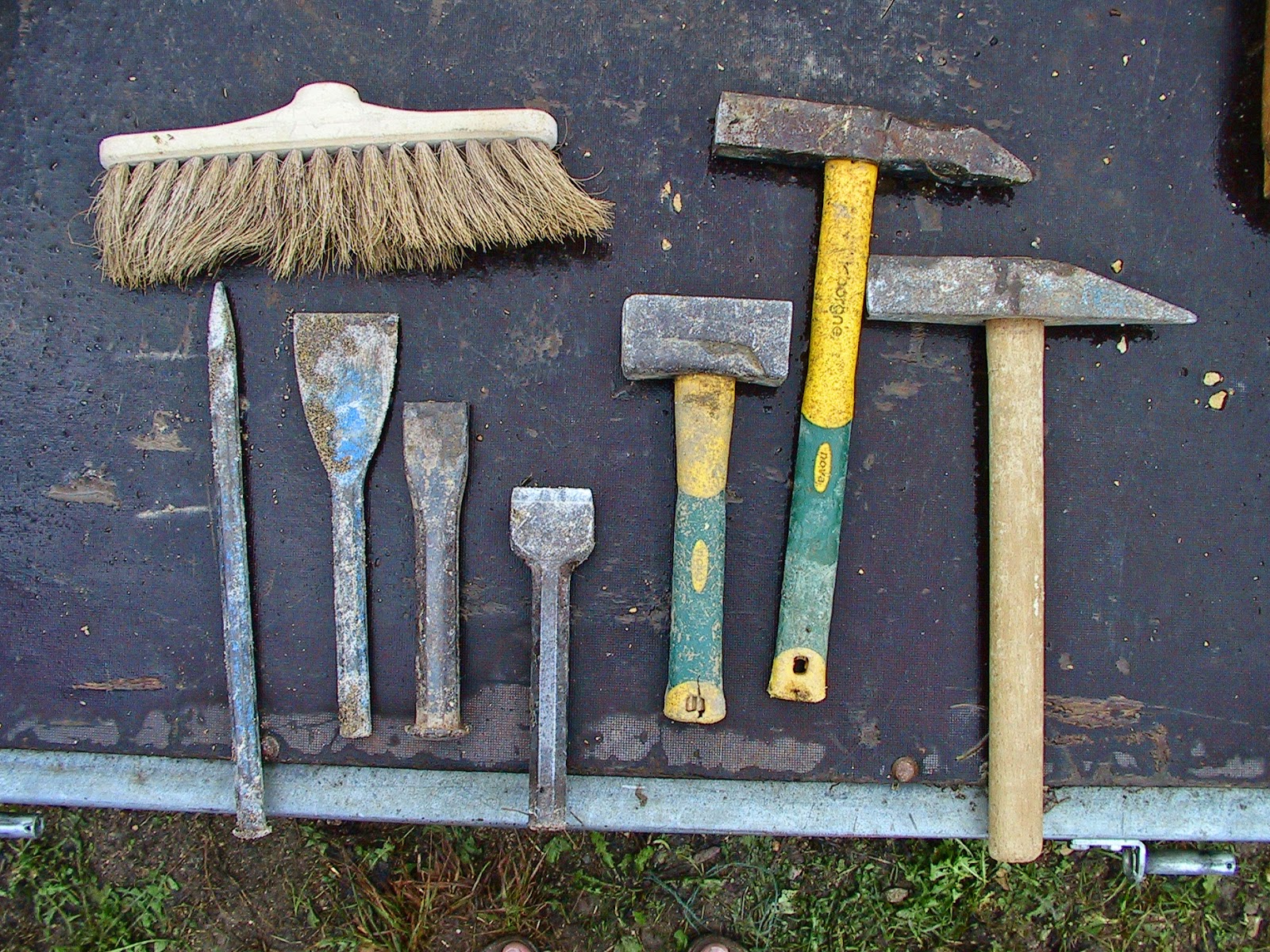 Tresseuse: Les Journées du Patrimoine (7) : Les outils en maçonnerie de ...