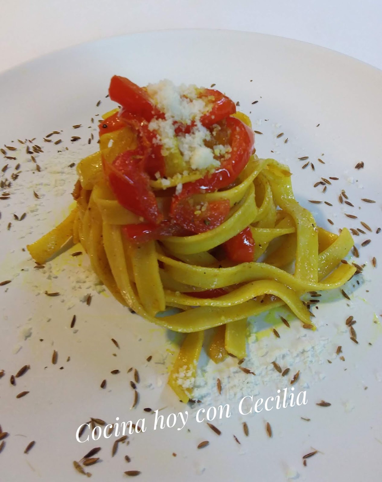 Recetas fáciles "Cocina hoy con Cecilia": Nidos de pasta con cúrcuma ...